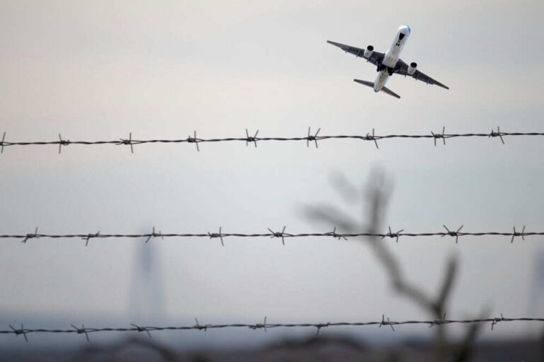 Vikings Plane Gear FAILS Mid-Flight | Daily Chive